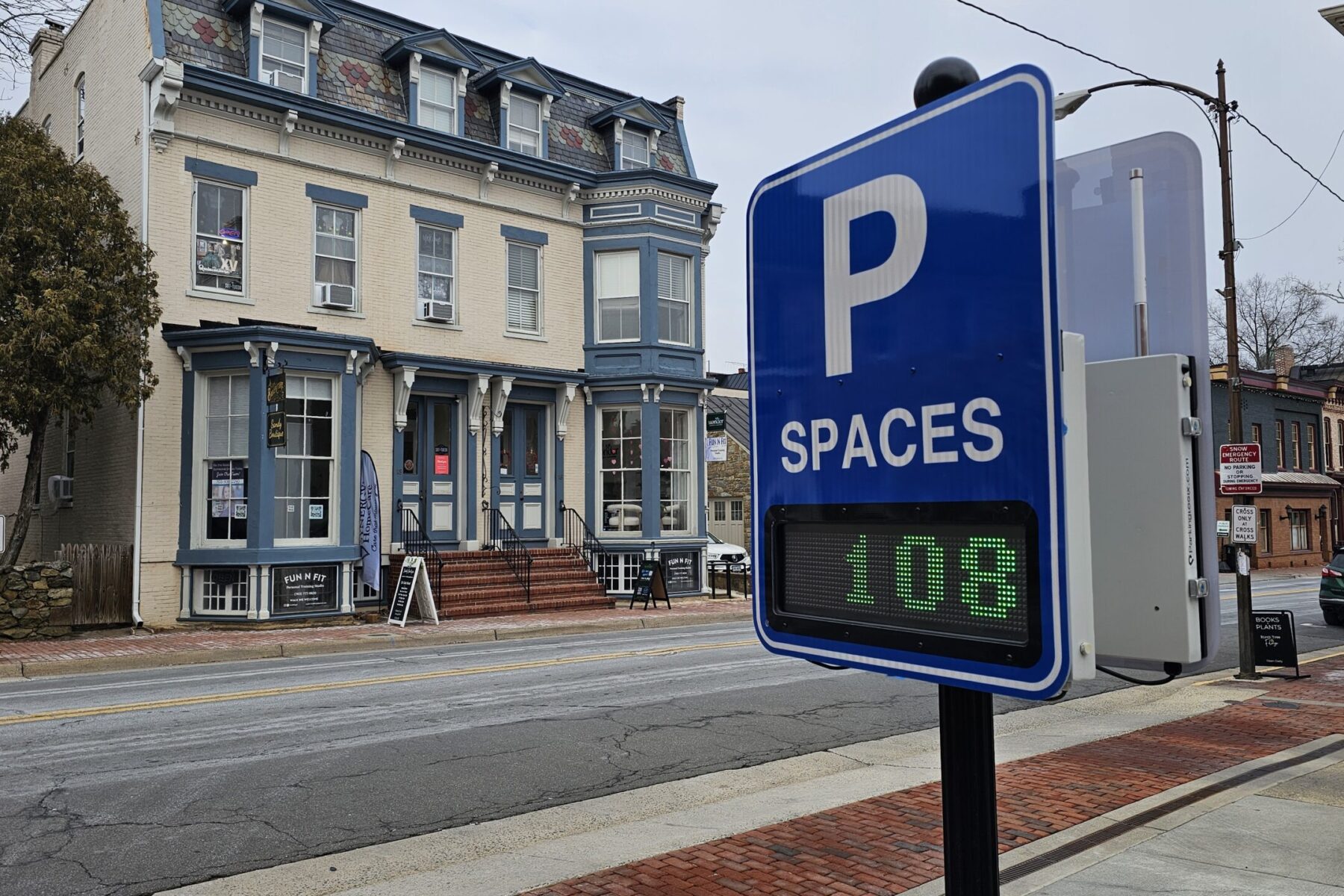 Smart Parking Solutions using Elevated Sensor Technology - Parking Logix